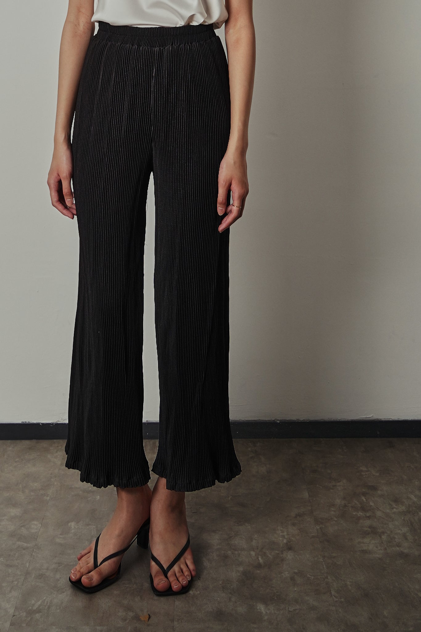 Asha Pants - Black – Yourpafon